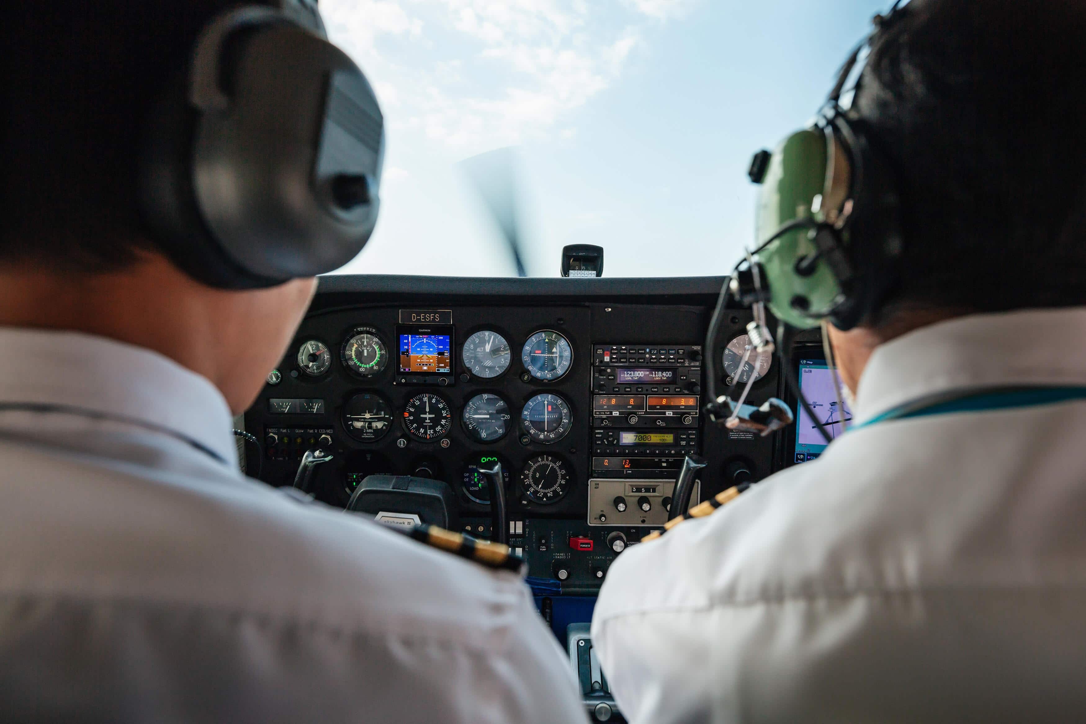 Flight Instructor – FI Flight Instructor – FI