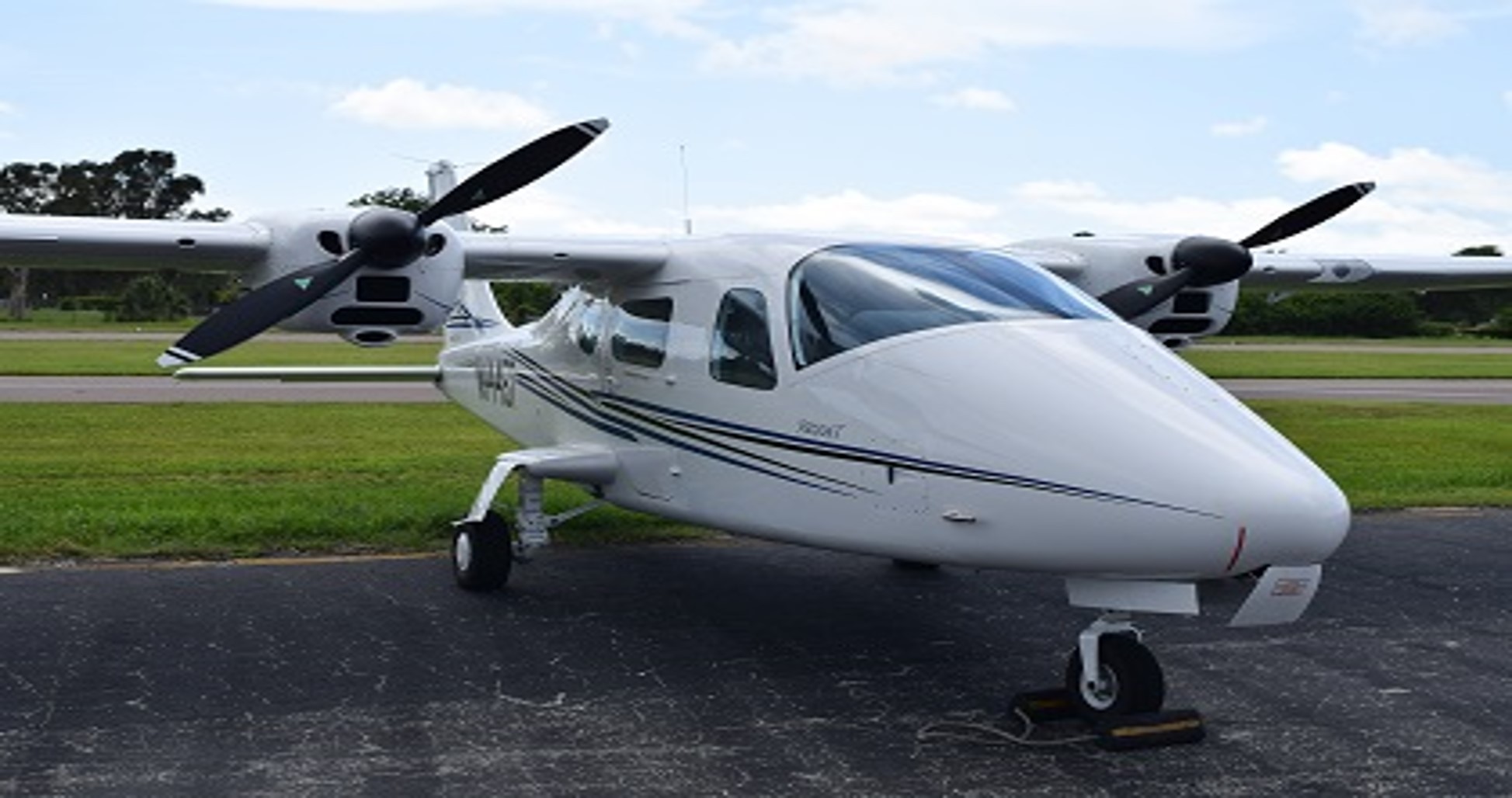 Tecnam P2006T with glass cockpit | Full IFR